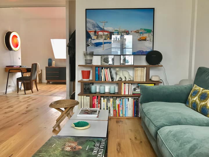 Chic, 2 Balcons Plein Soleil,  Près De Montmartre - Paris