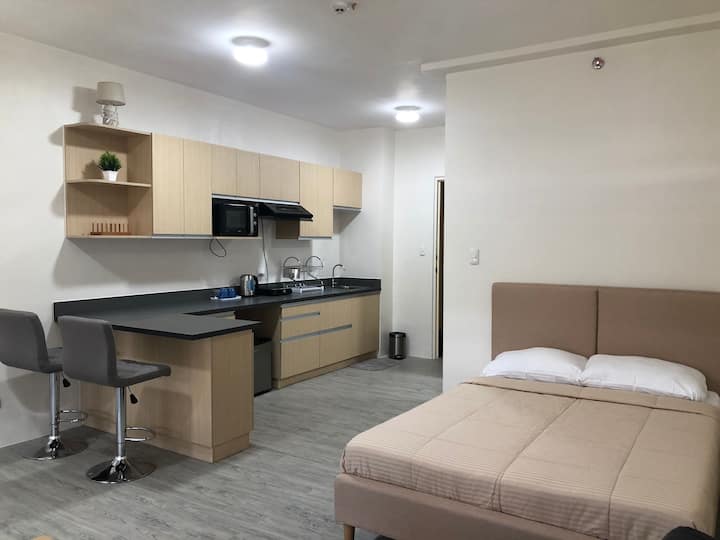 Studio Unit Amaia Steps Nuvali Poolside - Calamba