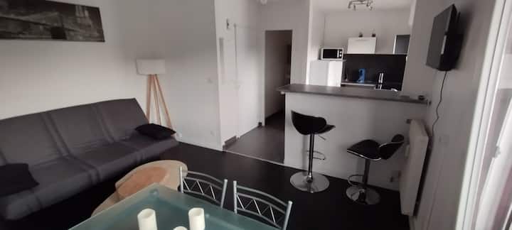 Logement Dans Un Quartier Calme Proche De Nancy - ibis Styles Nancy Laxou