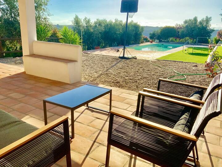 250 M² Vivenda ∙ 3 Quartos ∙ 5 Hóspedes - Alpiarça