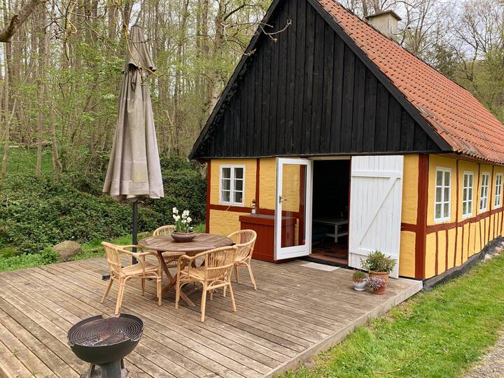 Fritidshus "Kærhytten" Midt I Skoven - Juelsminde