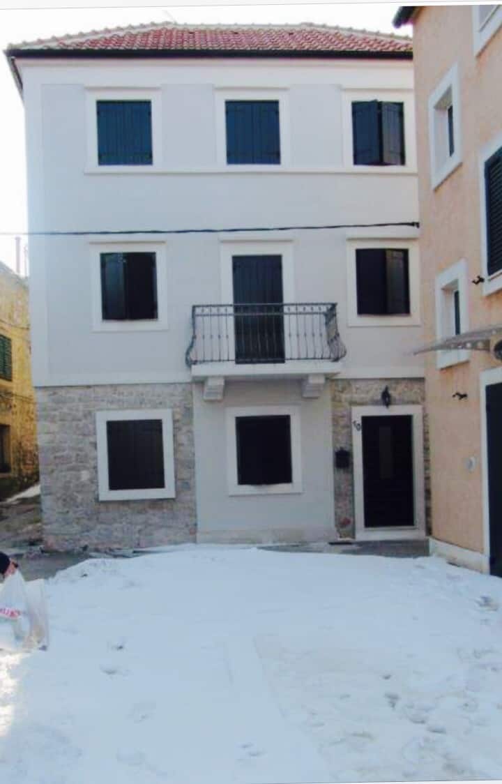 Rustico Tisno Beach House - Jezera