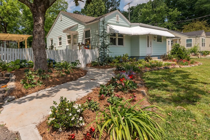 Green Acres Bungalow - Marietta
