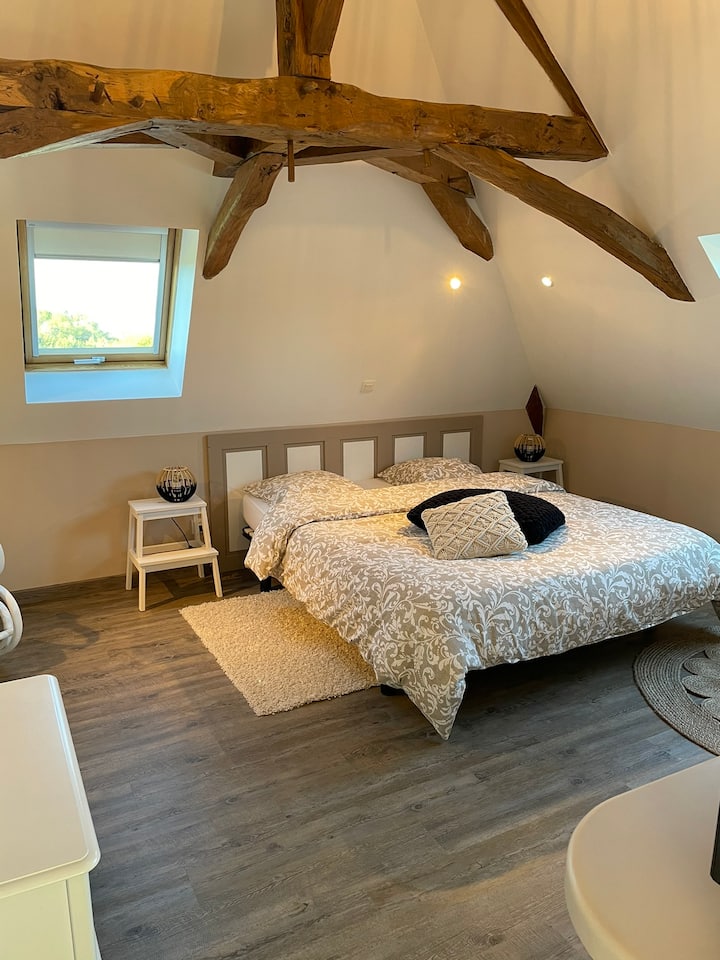 Belle Chambre Dans Maison De Caractère Au Calme. - Corrèze