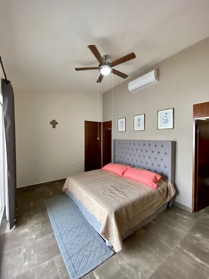 Casa Carlos - Colinas De San Jerónimo - Monterrey