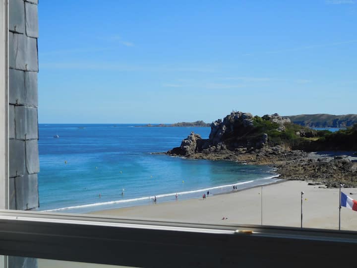 Perros Guirec, Logement Plage Trestrignel - Perros-Guirec
