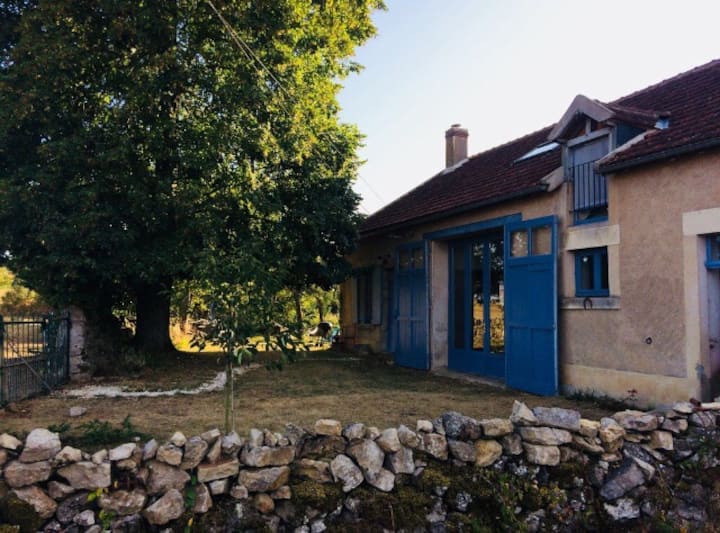 Maison De Campagne Rénovée Aux Portes De Morvan - Corbigny