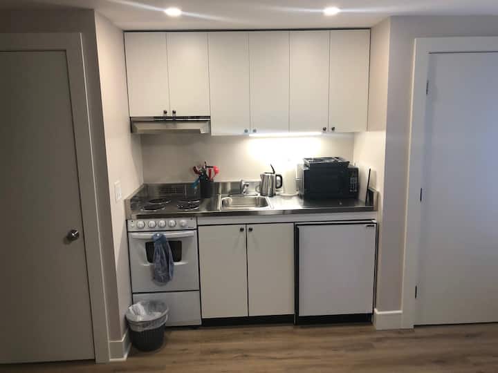 Thames Street Waterview Duplex - Newport, RI