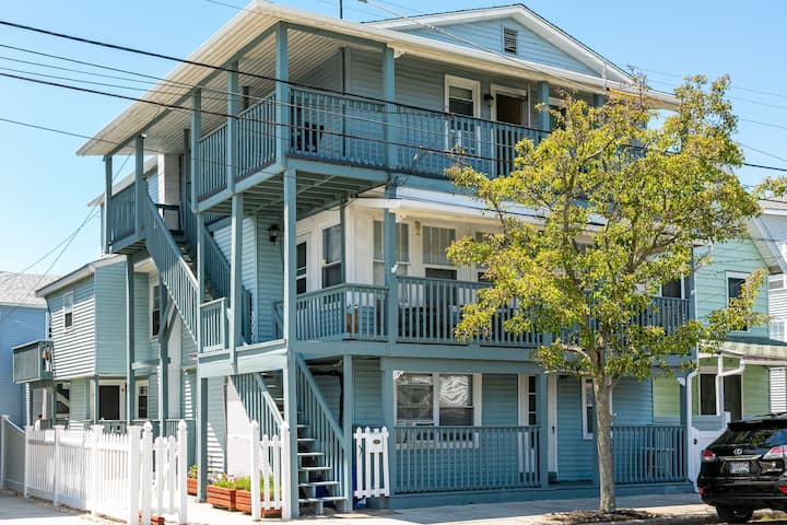 #5 Wildwood Cottage A Block From Beach & Boardwalk - Wildwood Crest, NJ