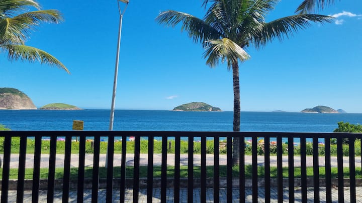 Casa Cond Ocean House Camboinhas Pé Na Areia 4qts - Niterói