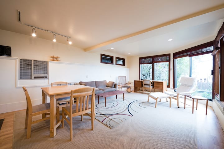 Charming Noe Valley Garden Oasis - The Fillmore - San Francisco
