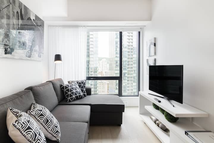 Magifique Condo Offert A La Location Long Terme. - Montreal