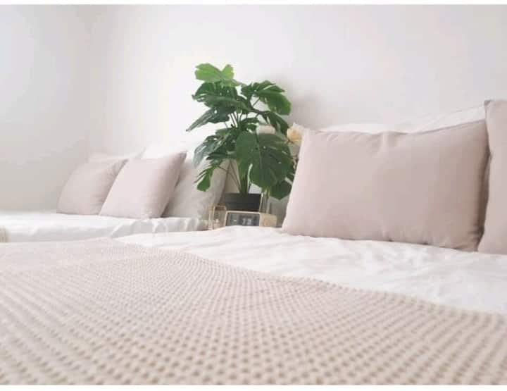Just 50"sec/hongdae Stn"/3room 4bed - Seúl