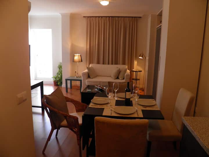 Quiet Rooftop Apartment City Centre - Málaga