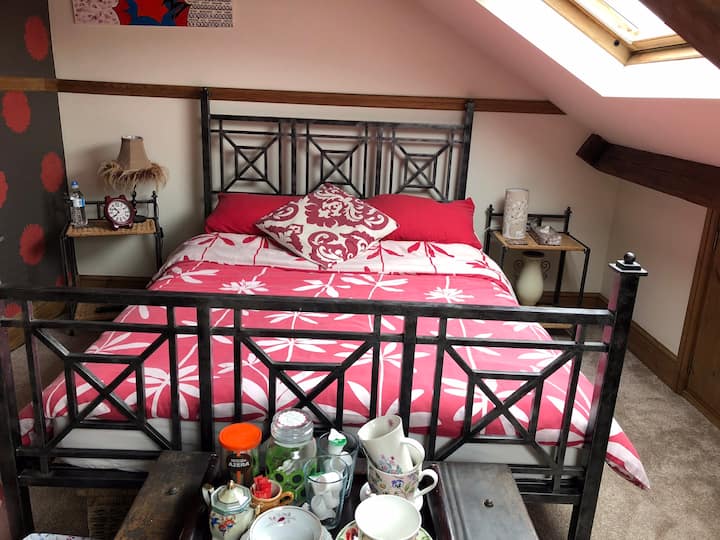 A Tasteful & Welcoming Stay By The River - Room 2 - Braunton