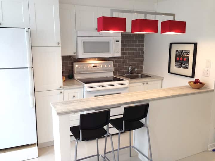 Appartement Complet Avec Une Chambre - Montreal