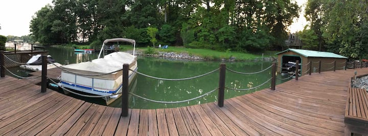 Resort Style Living On Lake Norman - Mooresville, NC