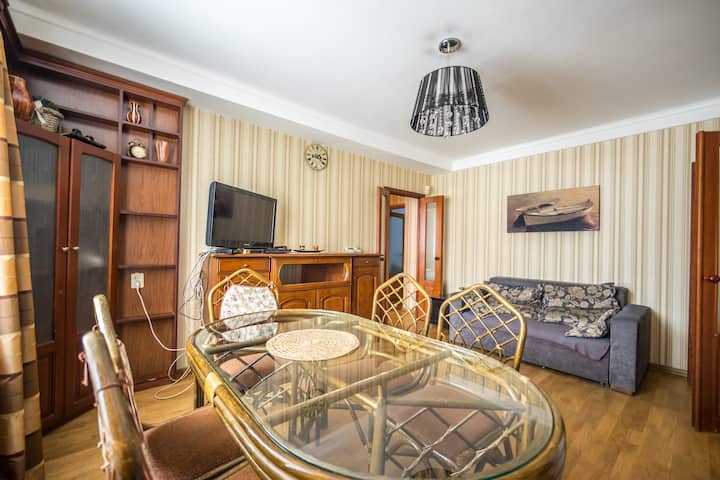 Wonderful & Cozy 2 Bdrm Across Gulliver Id 496 - Ukraine