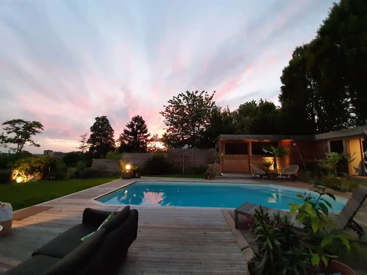 Maison Pierre Atypique Dans Village De Caractère - Lot-et-Garonne