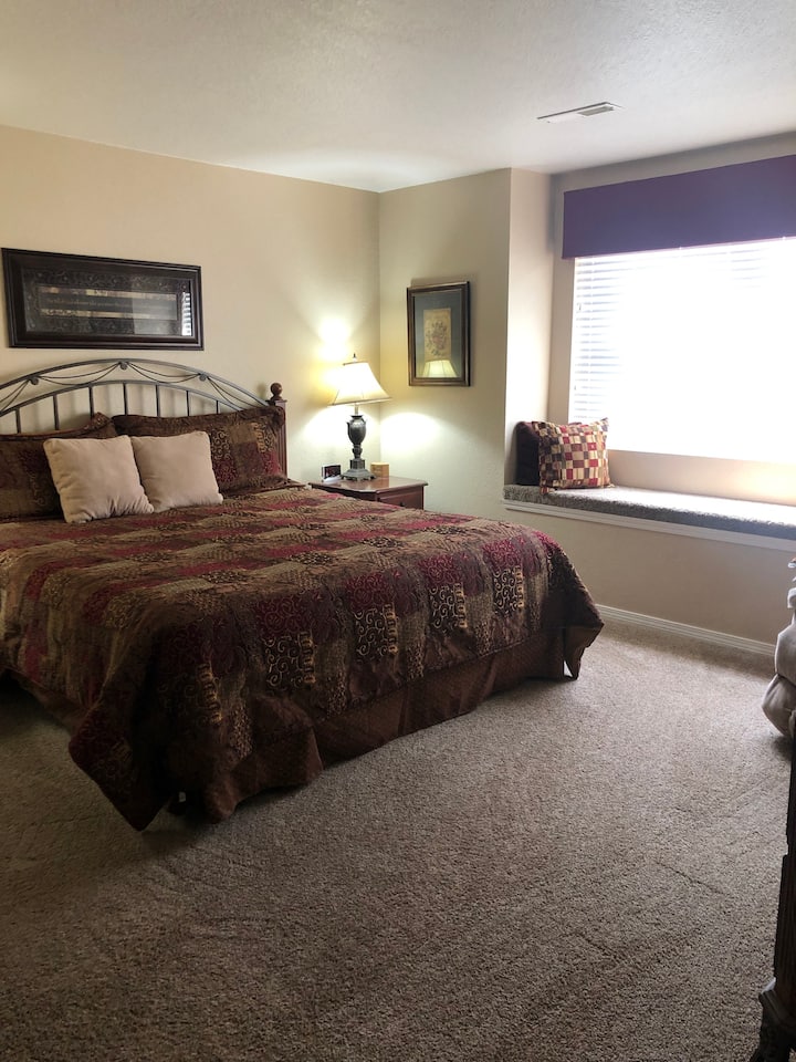 “New” Heavenly Hideaway - Branson, MO