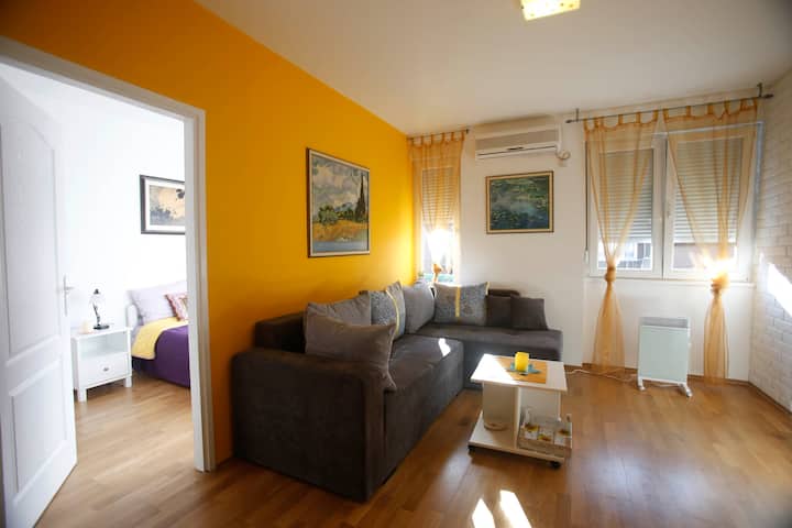 Charming Sofia Apartment Across Skadarlija - Belgrado