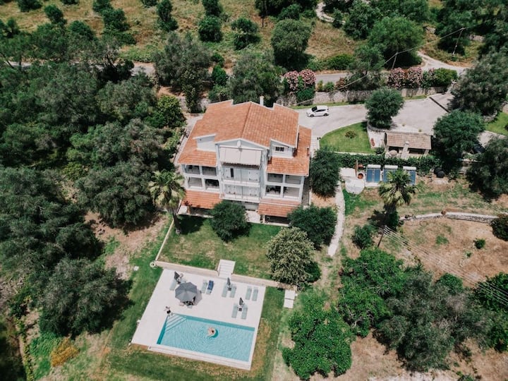 Antáma Apartments. - Corfou