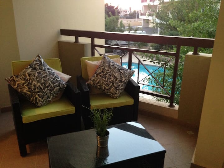 Lovely 2 Bedroom Apartment In Universal Area - Paphos