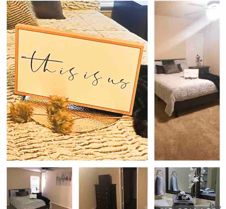 Huge 4 Bedroom/2 Bath W/studio. Tvs In Every Room - Missouri City, TX