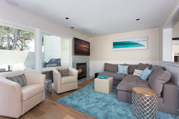 Fabulous Del Mar Condo Across Street From Beach! - Del Mar, CA