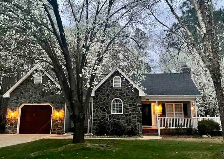 Fuquay-varina, A Quiet Retreat - Splash Pad, Fuquay-Varina