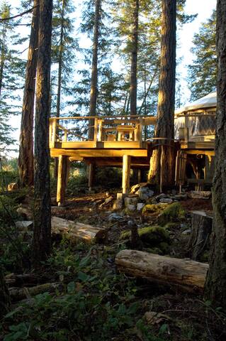 10 Best Yurts In Canada For A Spectacular Glamping | Trip101