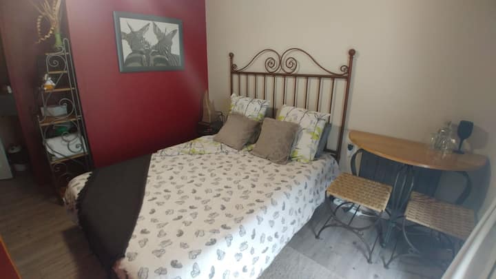 Chambre Privée Dans Une Maison Acceuillante - Port-de-Bouc