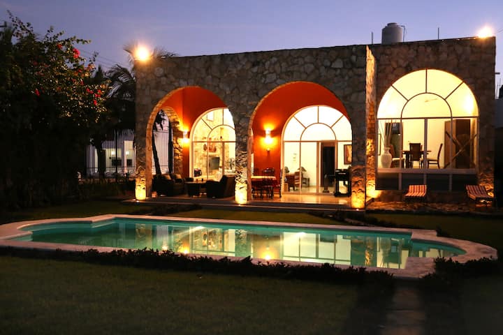 Beautiful House With Pool/garden In Mérida North - Yucatan, Mexico