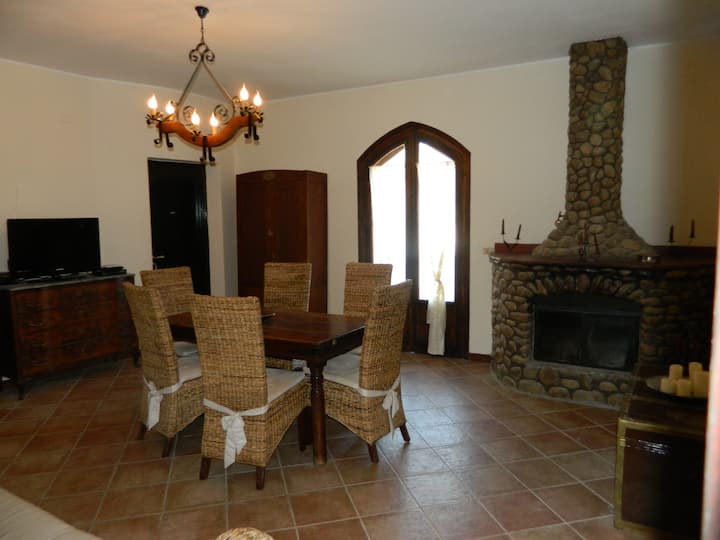 Il Castello - Valguarnera 1 - Enna