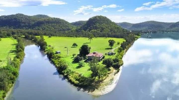 The Wiseman - Wisemans Ferry