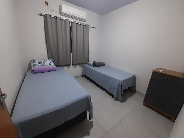 Linda Casa Para Até 4 Pessoas - Rondonópolis