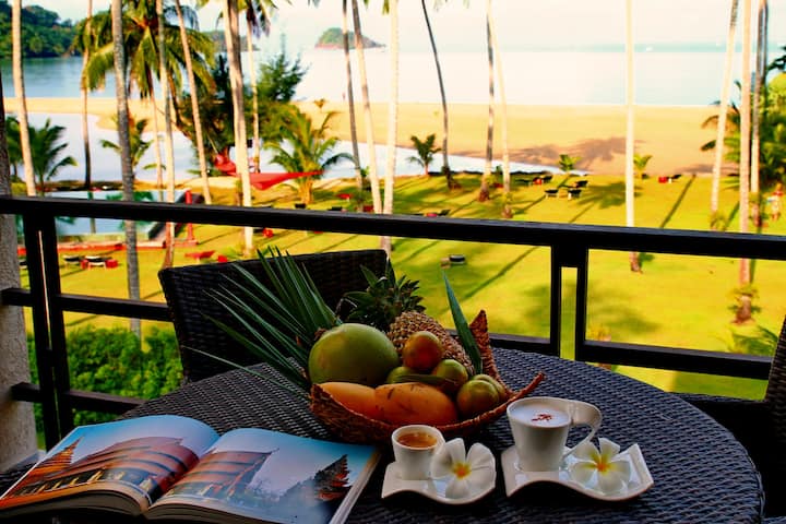 2 Bedroom Penthouse Apartment Beach & Pool Front - Ko Chang