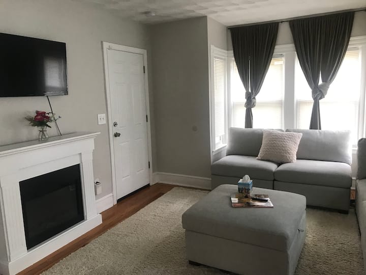 Lovely 2 Bedroom Apartment In Providence - Providence, RI