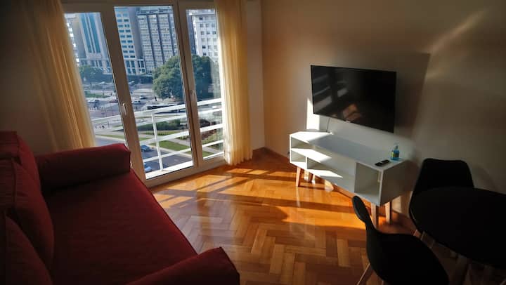 Two Rooms To The Obelisk In Buenos Aires. - Argentine