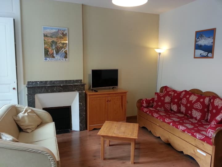 App 8 Personnes 2 Chambres Centre Wifi Cauterets - Cauterets