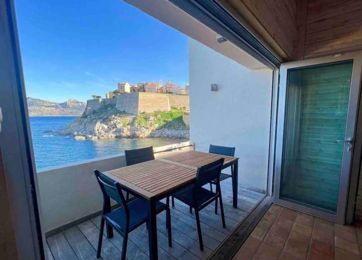 Studio Pieds Dans L’eau. Vue Mer - Calvi