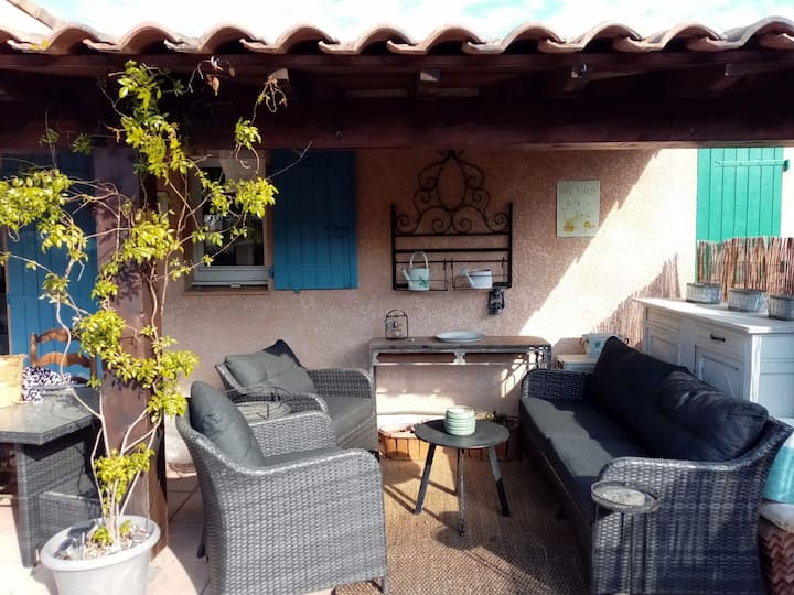 Studio De Charme Au Pied Des Alpilles, En Provence - Sénas