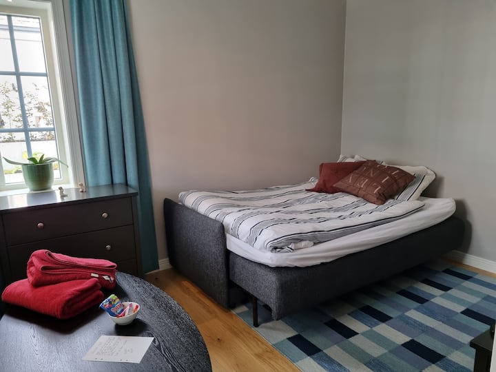 Cozy Room Near Arlanda, Transport Offered (1) - Sigtuna