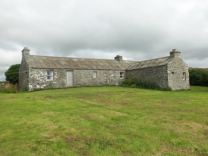 Furso - Traditional Country Cottage For 6 Guests - ストロムネス