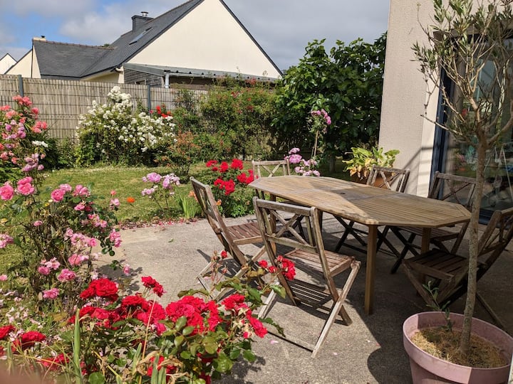 Belle Maison Entre Ville Et Plages, Près De Brest - Finistère