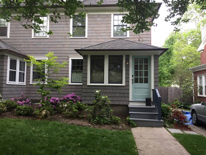 Princeton Graduation/reunions, Walk To Campus Cats - Princeton, NJ