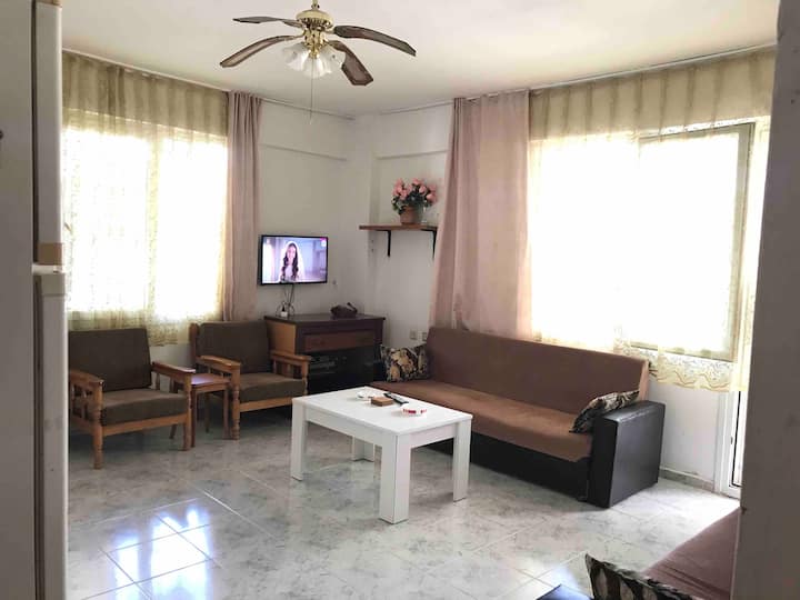 Altınkum,amfi Plajına Yürüme Mesafesinde 2+1 Daire - Didim