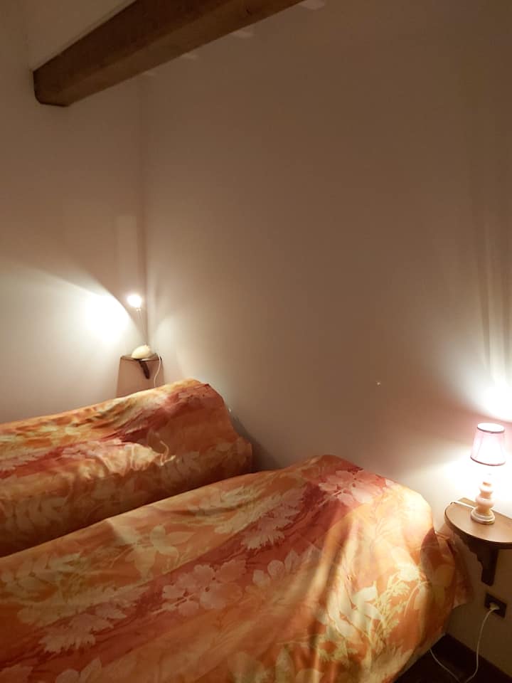 Quintessence,  L'ambrée - Vézelay