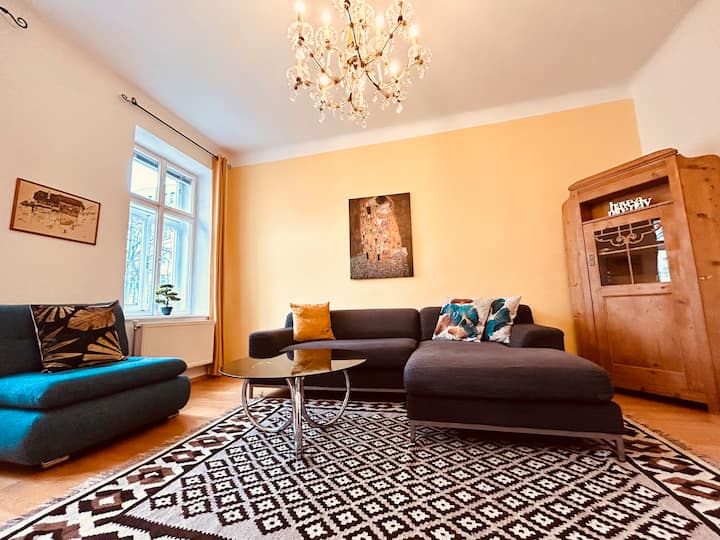 Golden Adele Apartment Für 2 Personen In Ottakring - Viena