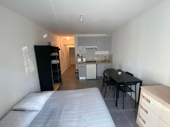 Jolie Studio Au Centre De Tallard 2 - Tallard